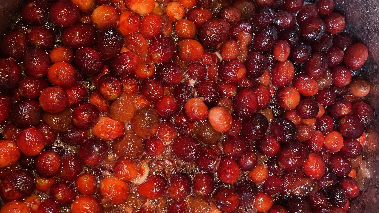 Homemade Cranberry Jam Recipe for the Holiday Season - The Flour Barn ...