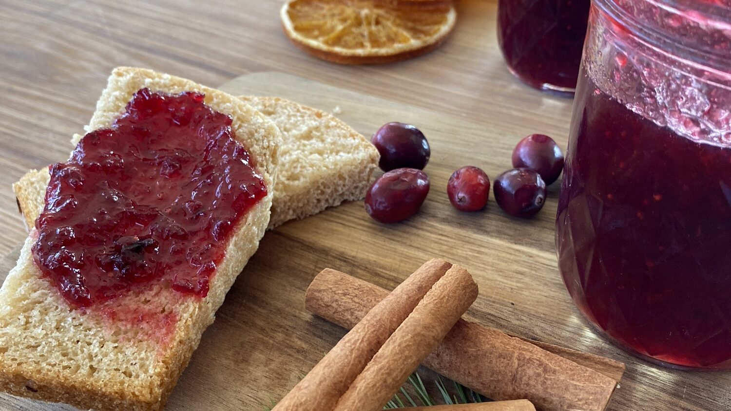 Homemade Cranberry Jam Recipe for the Holiday Season - The Flour Barn ...